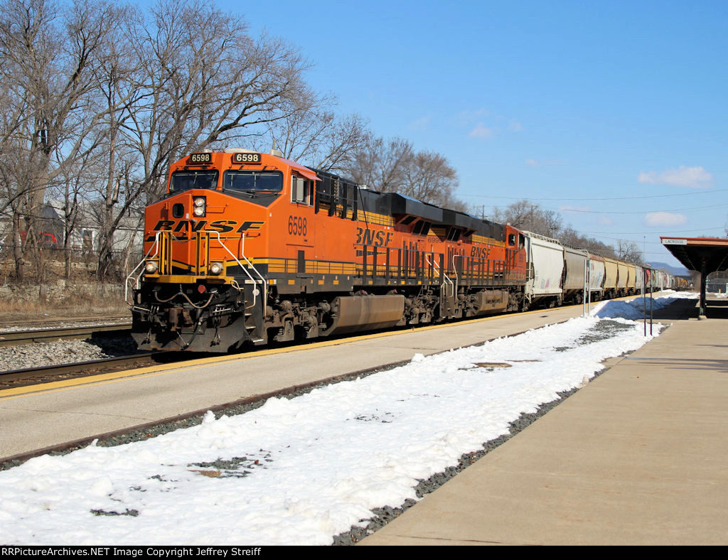 BNSF 6598